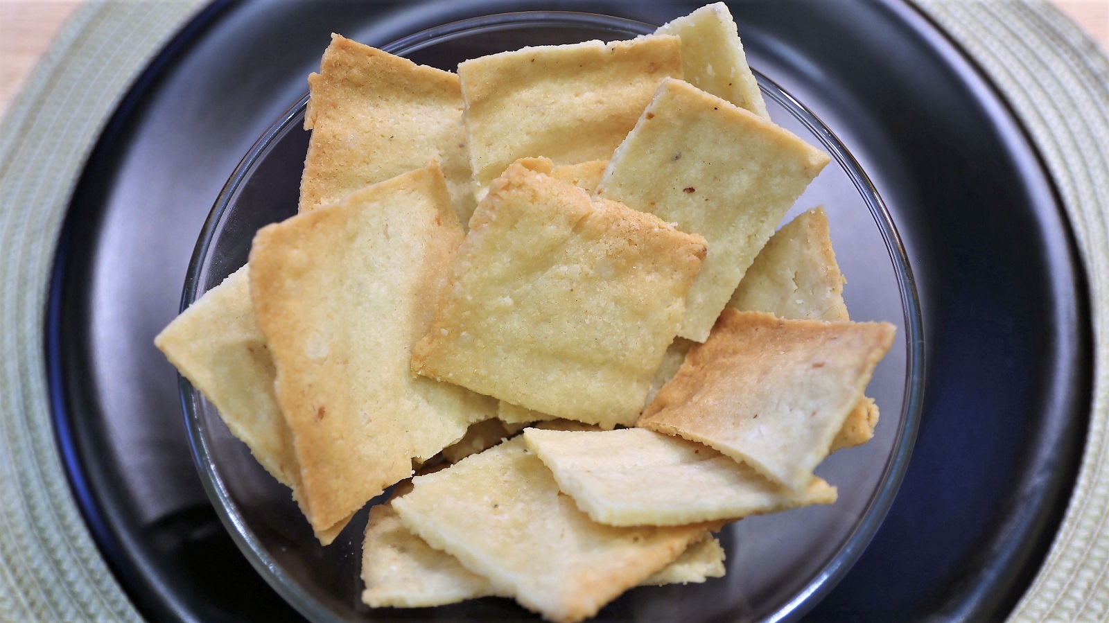 Keto Crackers - Charlie Foundation - Keto Meals and Recipes