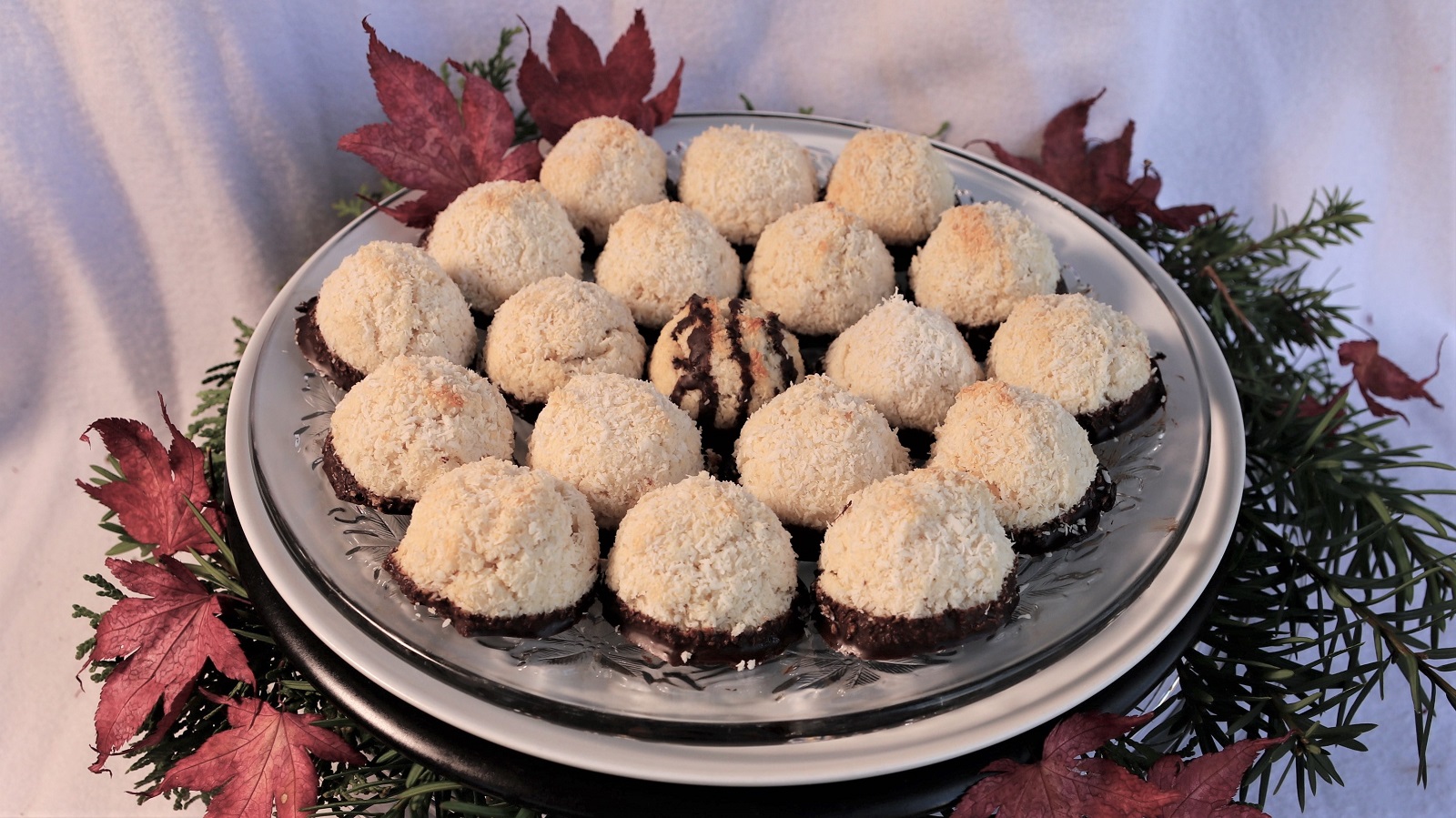 Snowy Coconut Macaroons – Chocolate Dipped - Keto Meals and Recipes